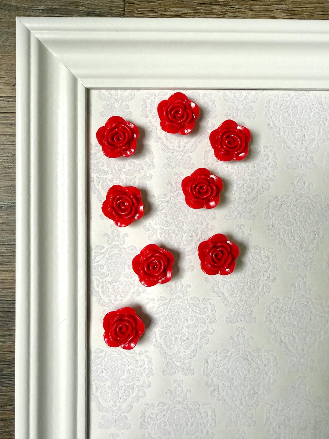 Big Red Roses Design Push Pins Set of 8 | Decorative Thumbtacks ...