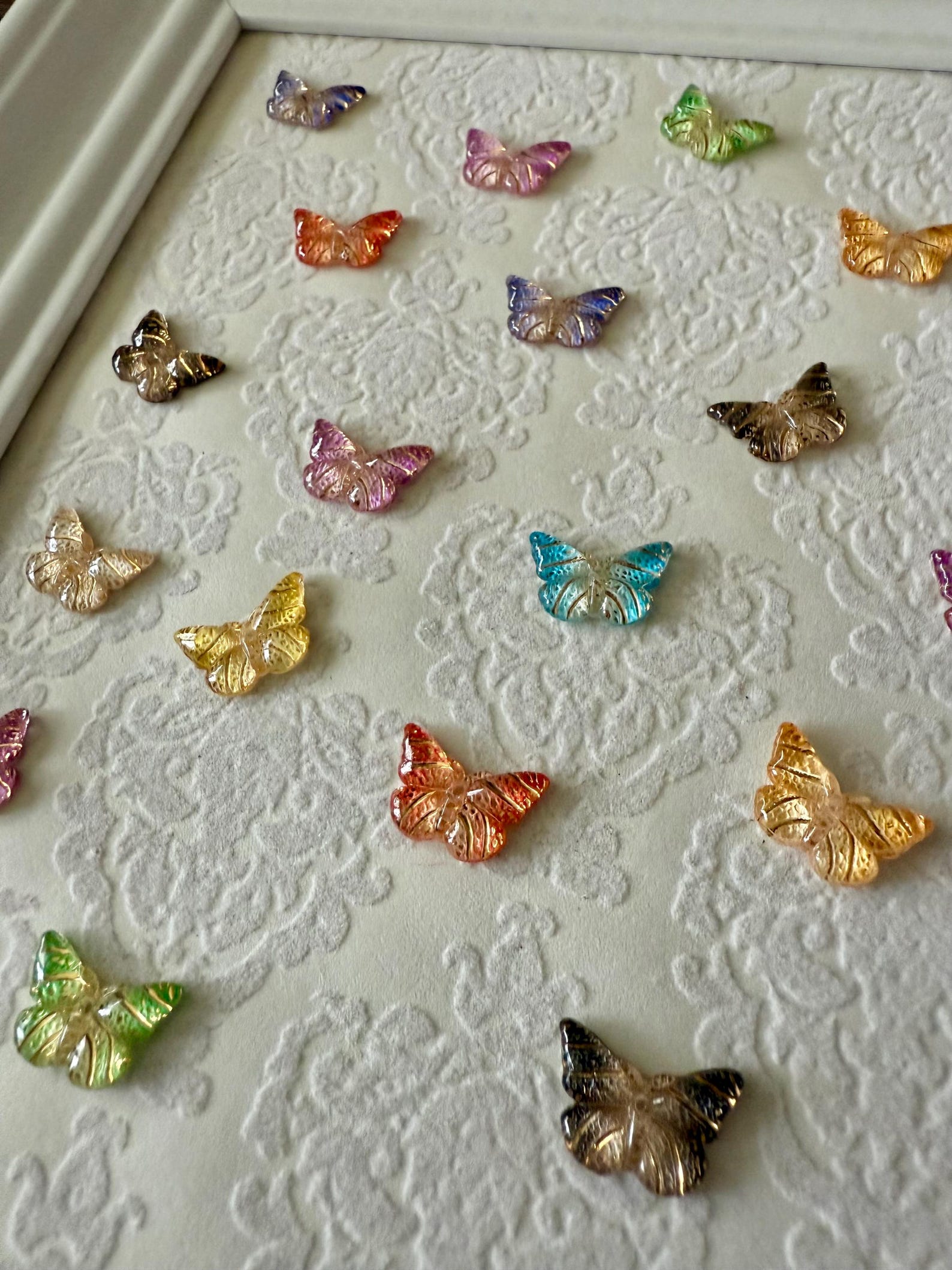 Butterfly Sparkle 12 Push Pins | Decorative Nature Thumbtacks ...