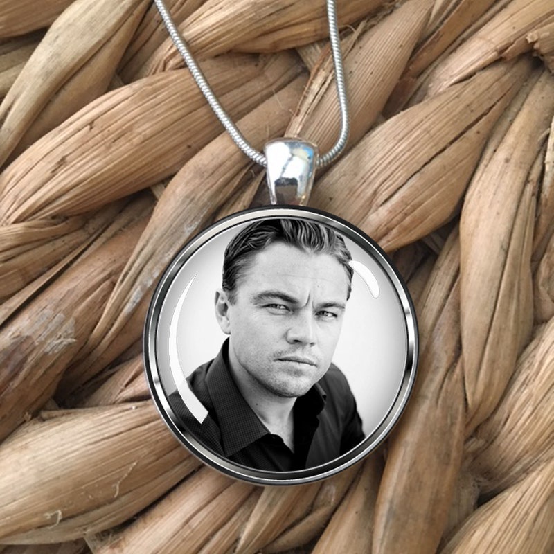 Leonardo Dicaprio Gift - 60+ Gift Ideas for 2026