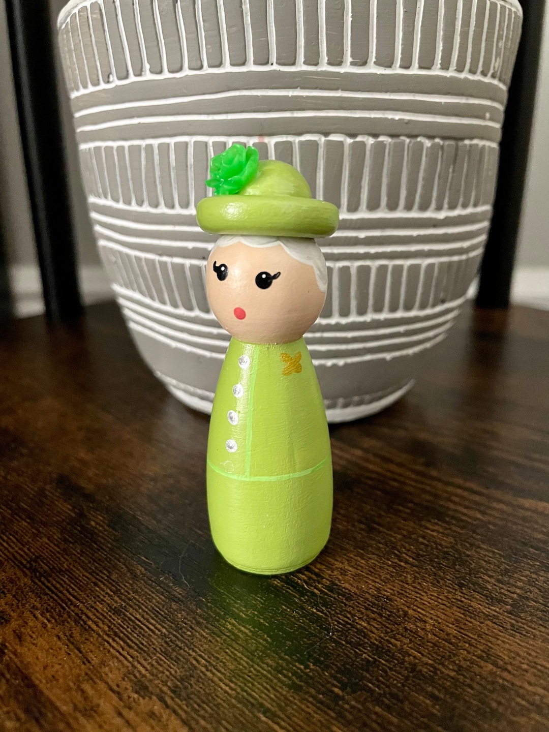 Queen Elizabeth II Peg Doll Influential Women in History Educational ...
