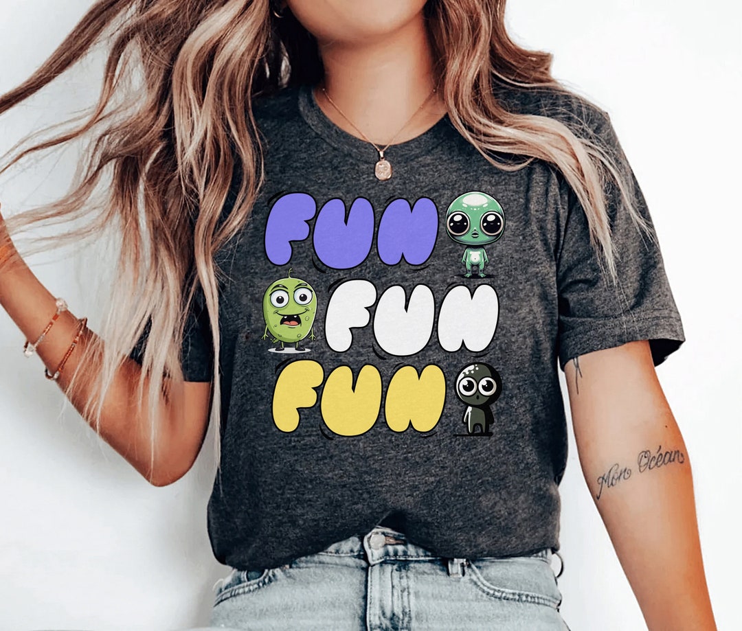 Fun Alien Shirt for Kids and Adults | Cute Cartoon Alien Graphic Tee ...