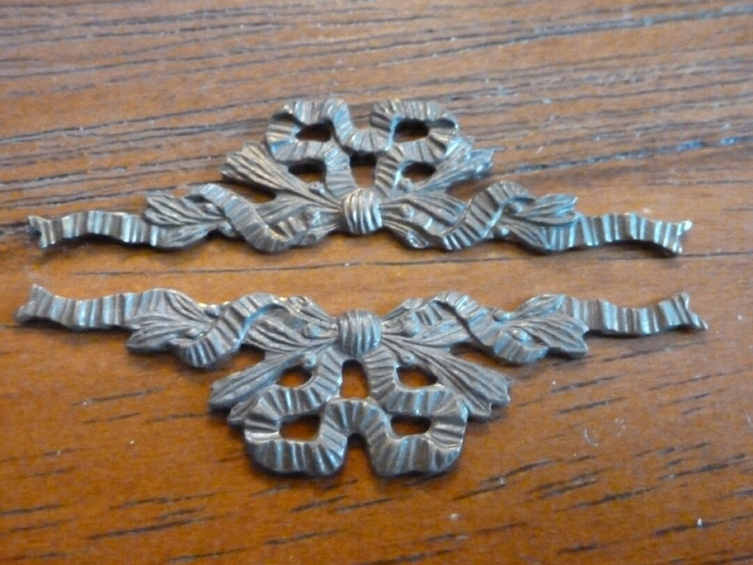 Vintage Brass Bow, 1960s Victorian Style Die Cast Ribbon Bow, Jewelry ...