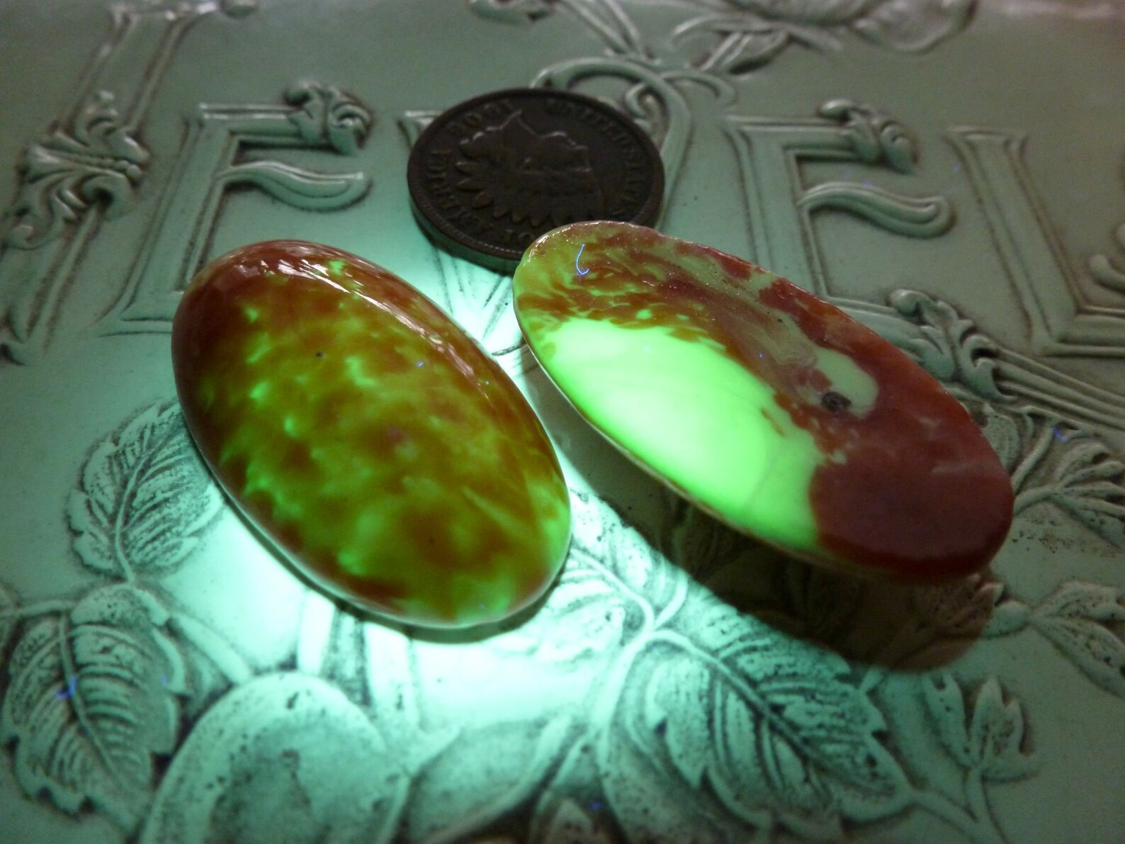 1 Mottled Peach Orange Glass Subtle UV Domed 31 X17 X 6mm Thick Cabs ...