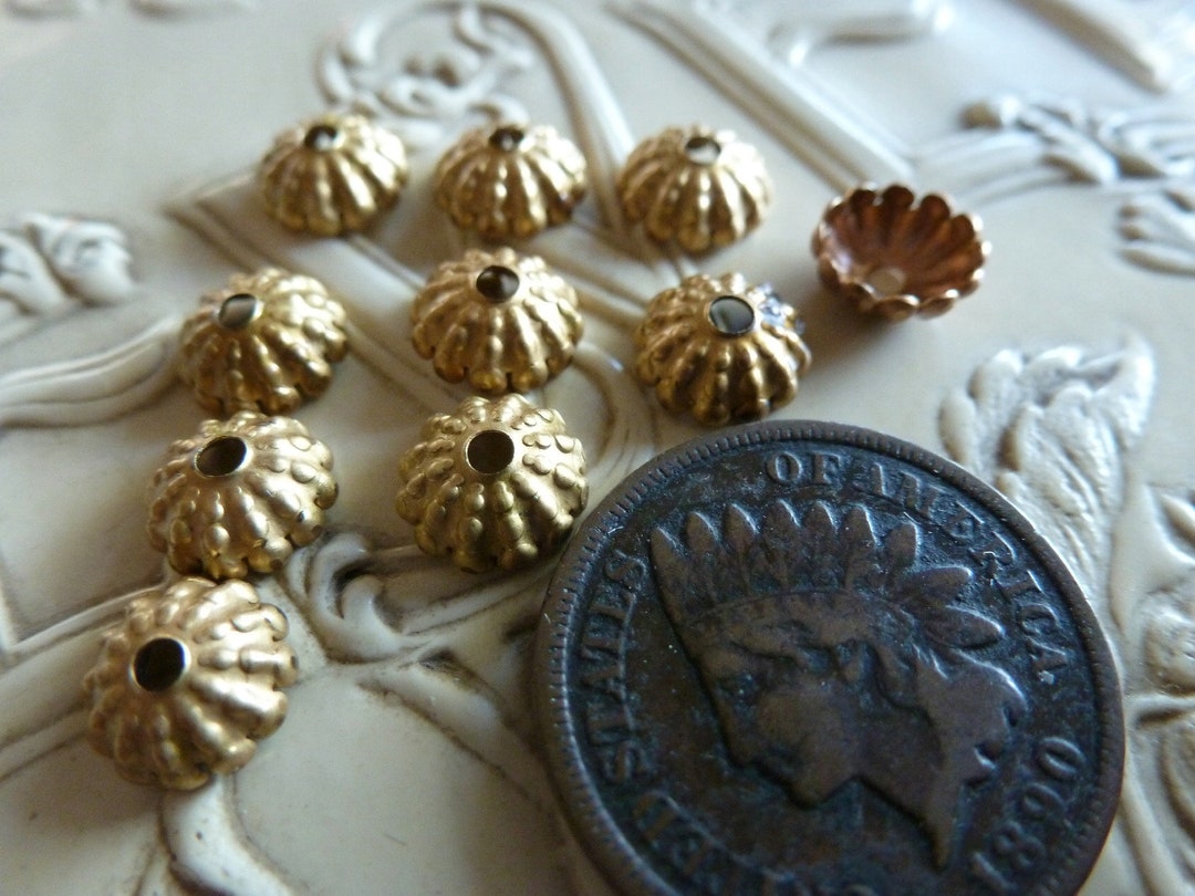 10 Vintage Beadcaps, 1950s Round Scalloped Unplated Raw Brass Jewelry ...