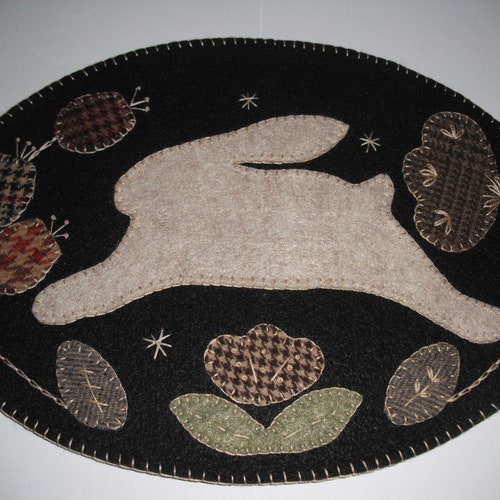 Pre-cut Penny Rug KIT Eli's Rabbit Primitive Candle Mat - Etsy