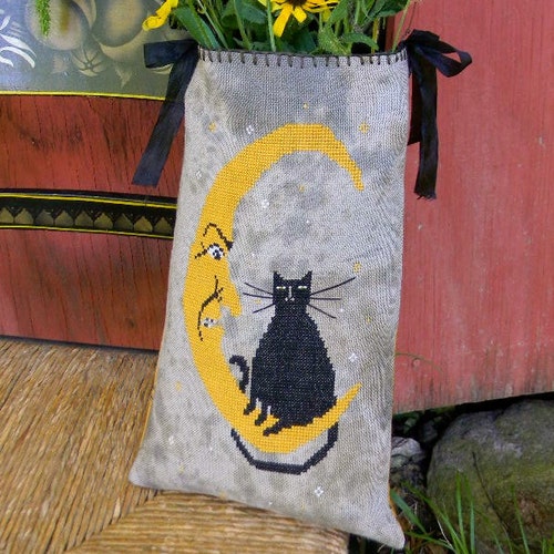 Thomas Primitive Cross Stitch Pattern From Notforgotten | Etsy