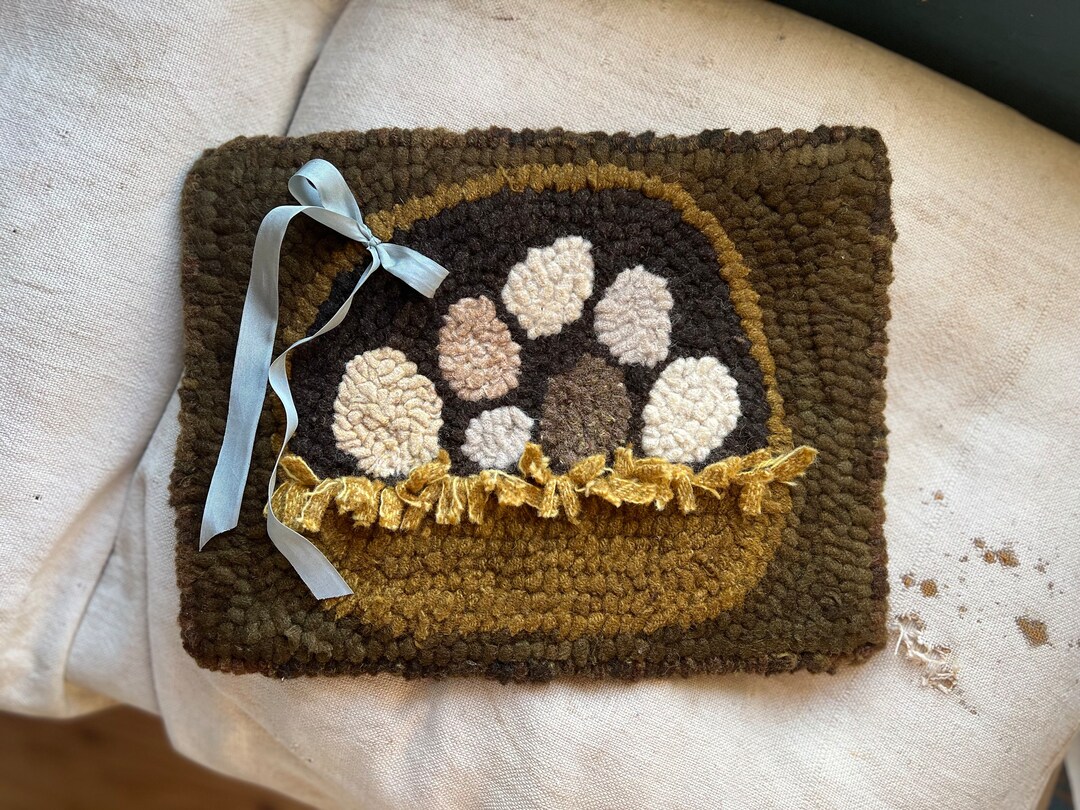 A Tisket-a Tasket Rug Hooking Paper/mailed PATTERN ~ From Notforgotten ...