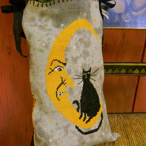 Cat in the Moon - Primitive Cross Stitch PAPER PATTERN - From ...