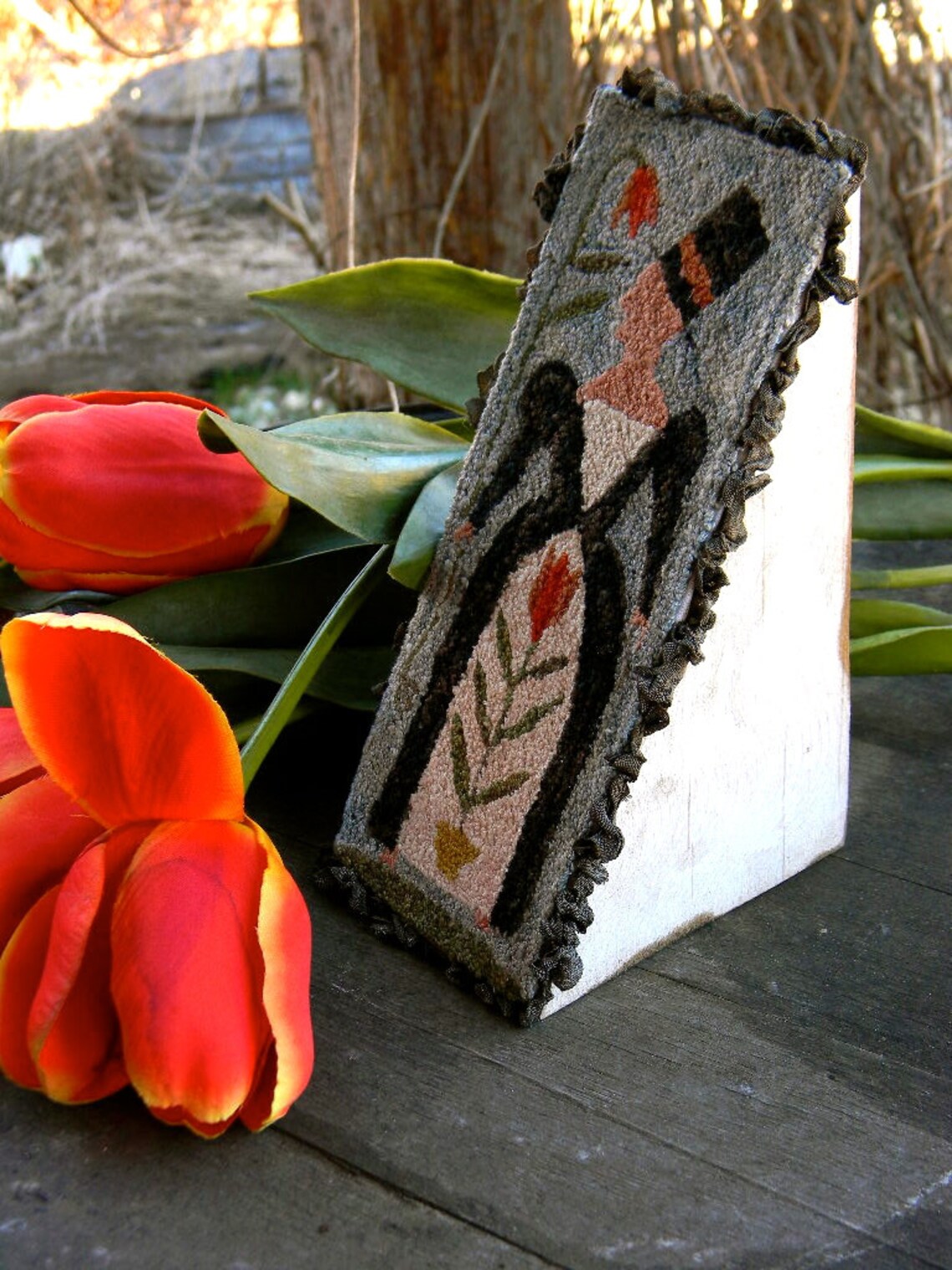 Tulip Peddler PAPER PATTERN for Punch Needle From | Etsy