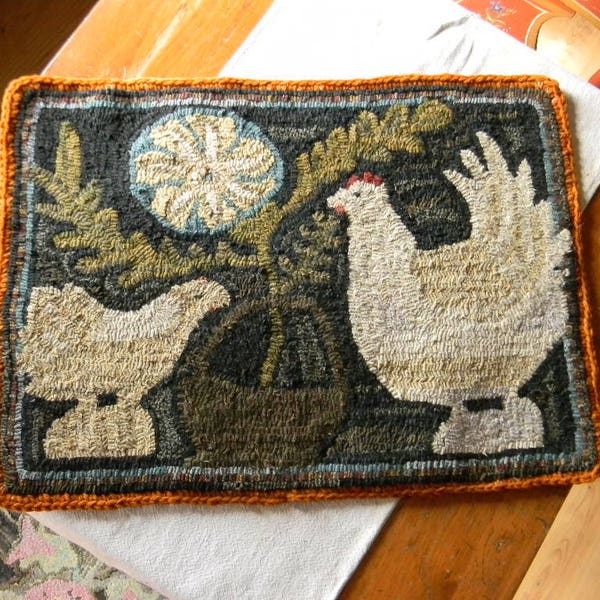 Primitive Hooked Rug - Etsy