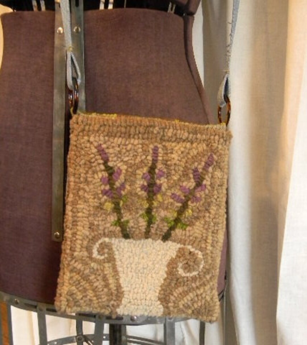 Lavender Urn Hooked Rug Pattern - PDF - From Notforgotten Farm™ - Etsy