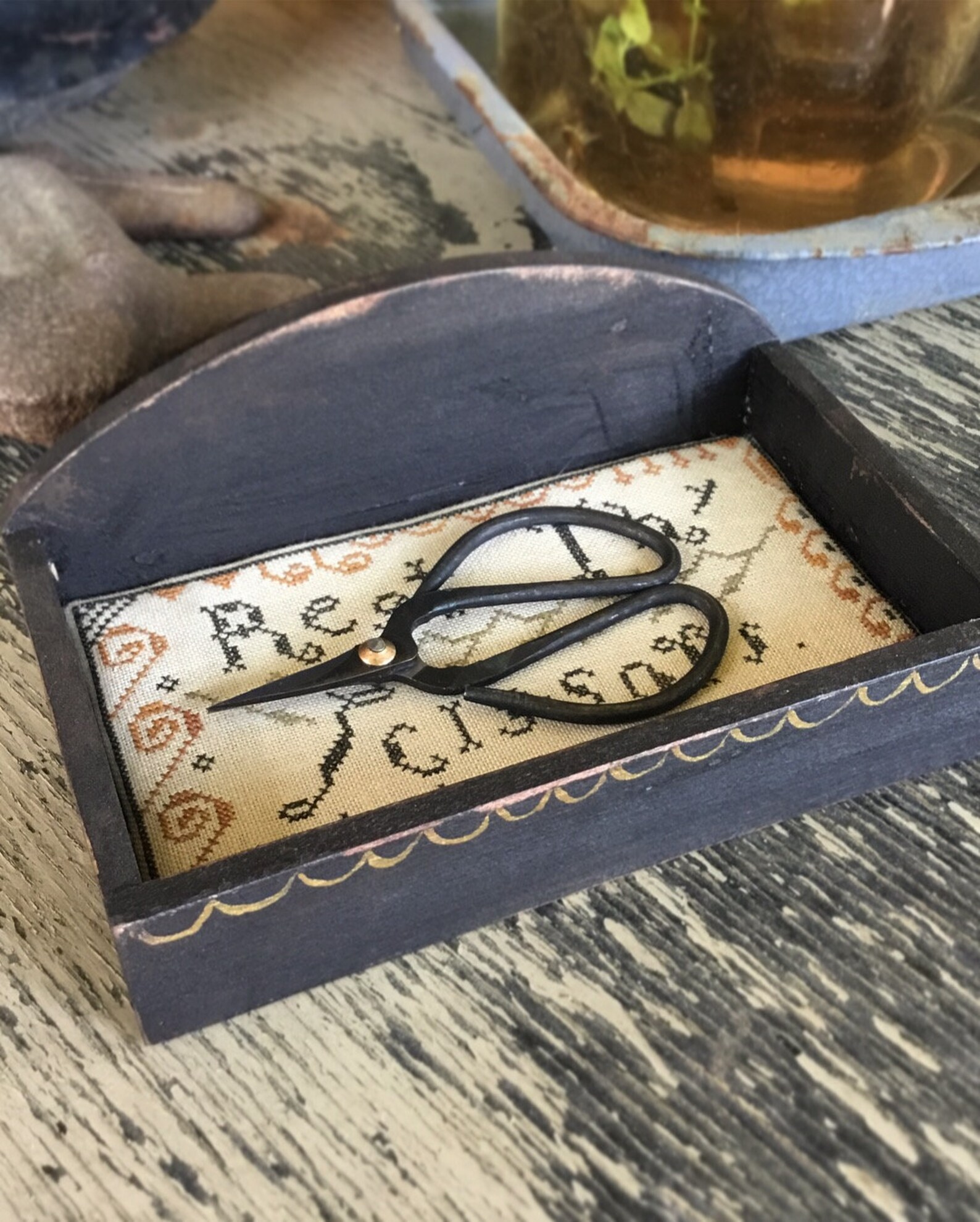 Finished Handpainted Scissors Box for 'rest Thy - Etsy