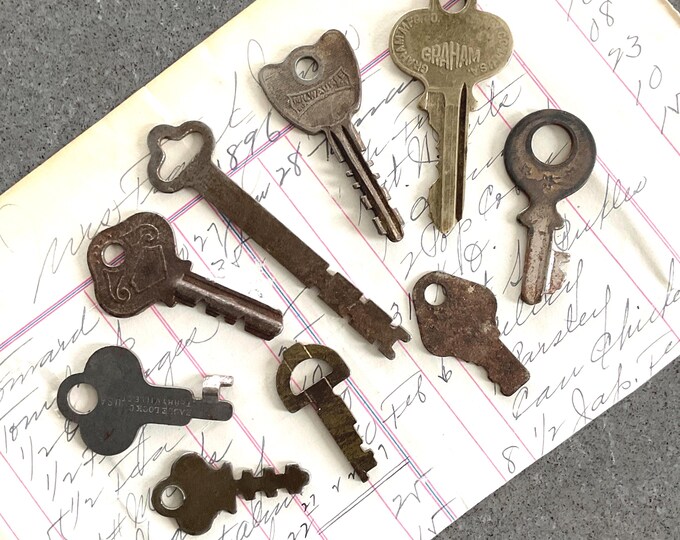 Vintage Keys Set of 9 Antique Craft Jewelry Art Supply - Etsy