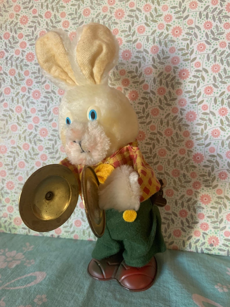 Vintage Mechanical Wind up Bunny Rabbit Playing Cymbals Anthropomorphic ...