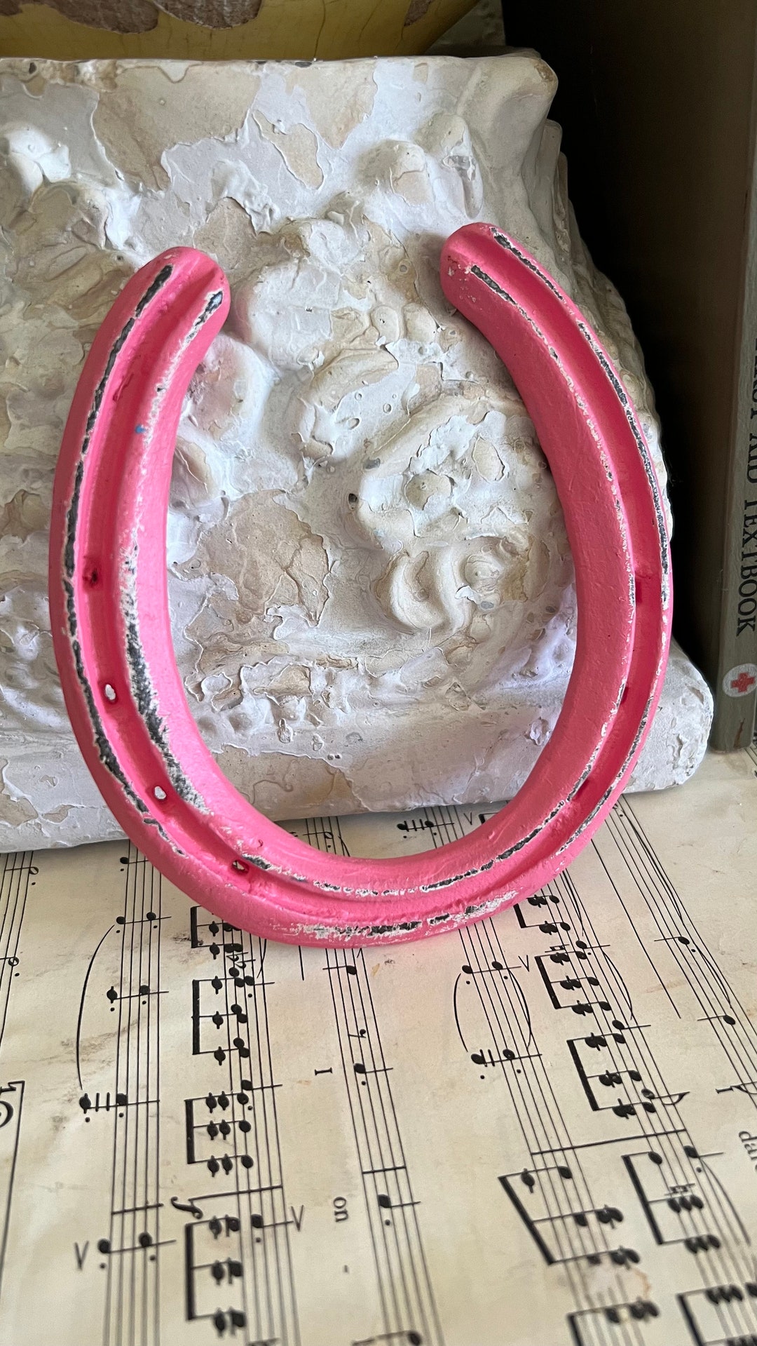 Pink Real Horse Shoe Rustic and Rusty Cowgirl Farmhouse Tiered Tray Yee ...