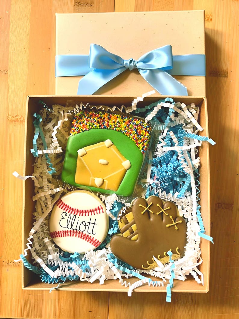 Custom Baseball Cookies, Decorated Tailgating Treats, Sport Team Favors ...