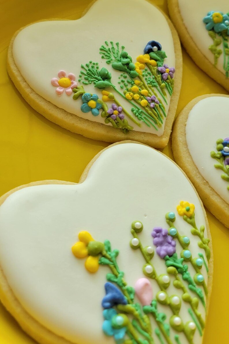 Heart Sugar Cookies, half Dozen, Floral, Wildflowers, Bridal ...