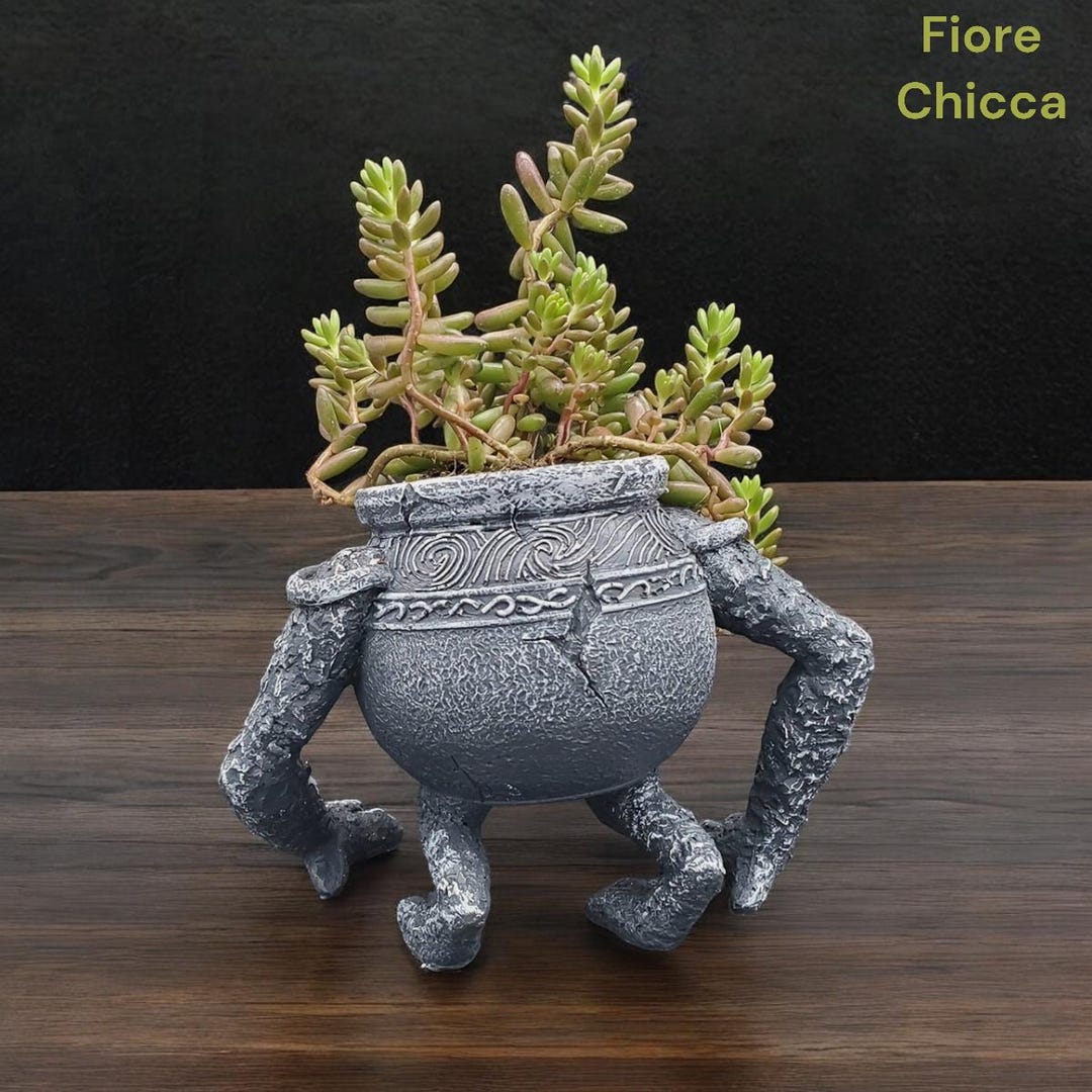 Elden Ring Gamer Plant Pot, Dark Fantasy Decor, Video Game Desk Planter ...