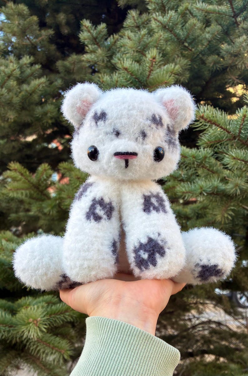 Snuggly Snow Leopard *PATTERN* - Etsy