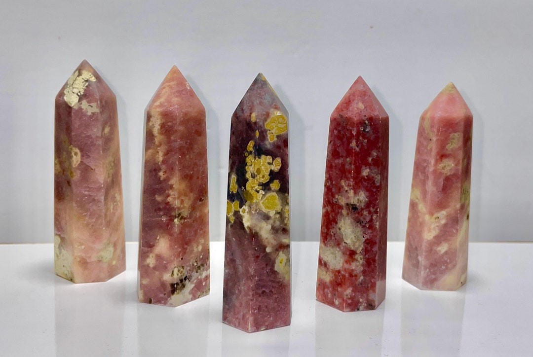 Yellow Peach Blossom Crystal Points, Natural Red Aventurine and ...