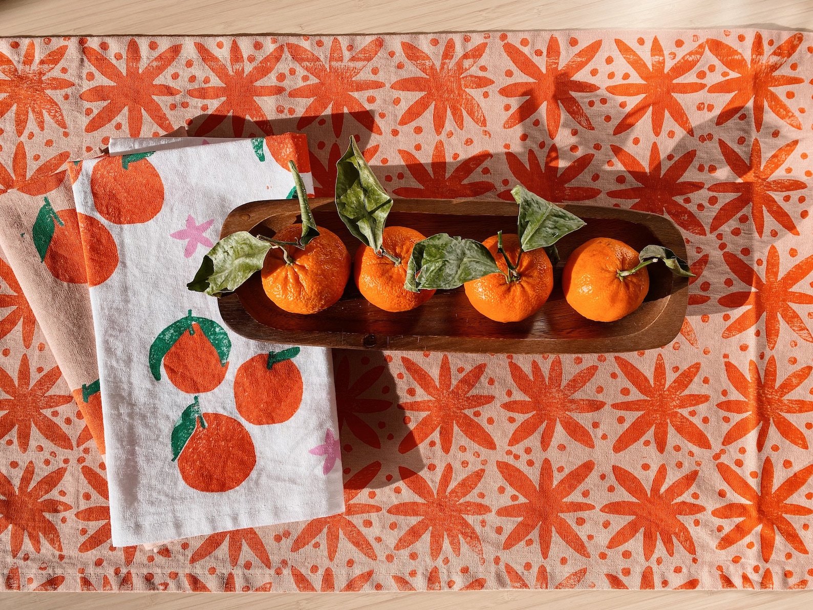 Hand Block Printed Table Runner. Floral Dots on Blush Pink. - Etsy