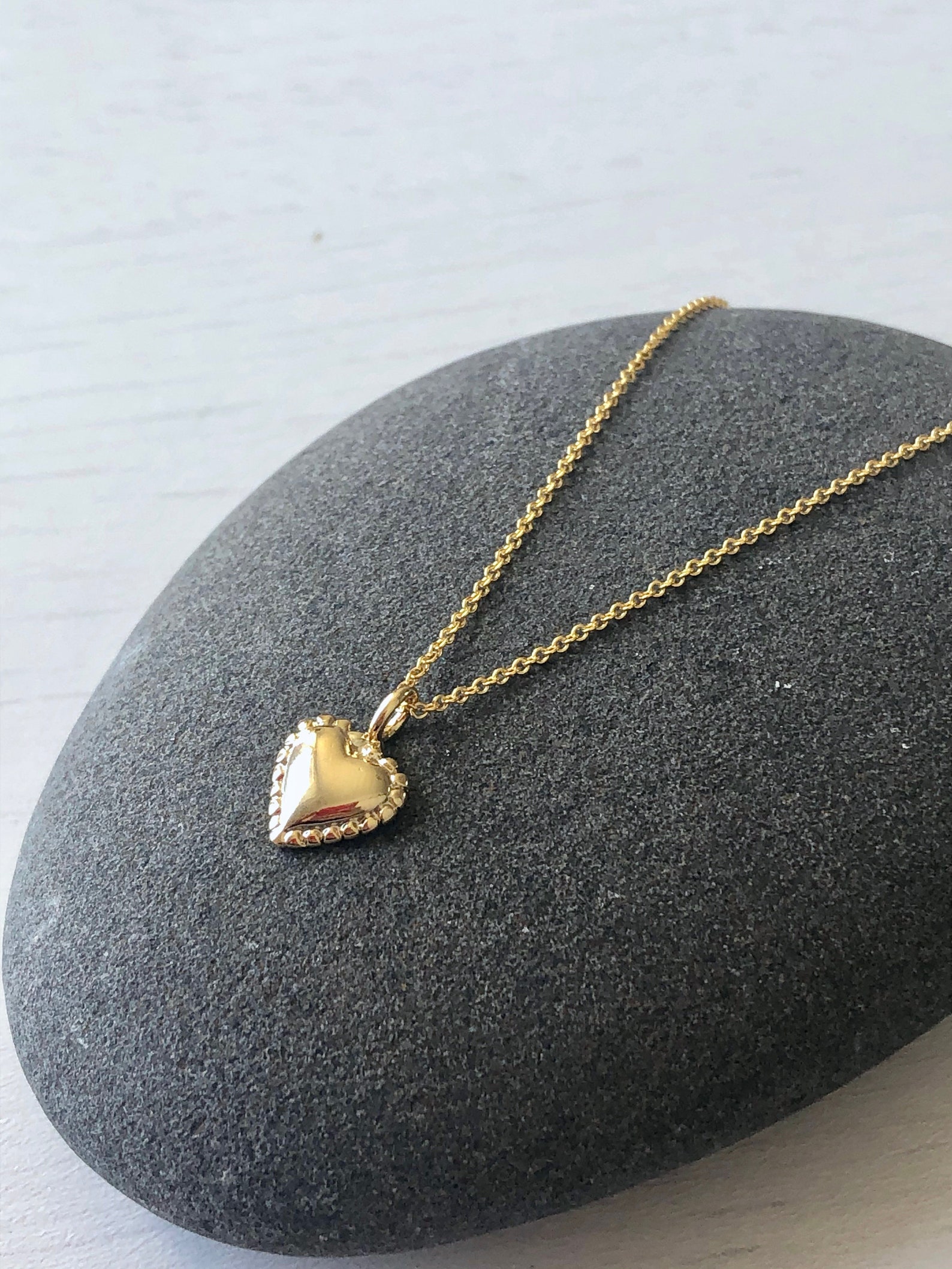 Gold Heart Necklace Tiny Simple Heart Pendant Delicate Gold | Etsy