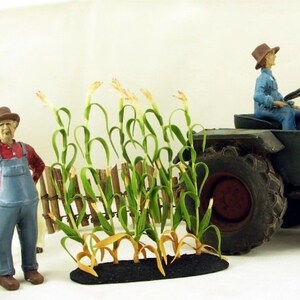 Hand Molded Corn Stalks Miniature Cargo to Go G Scale Corn Stalks Farm ...