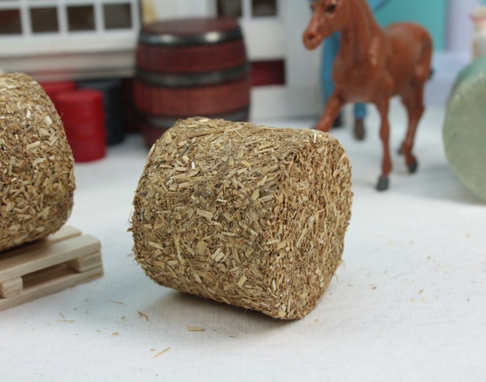 Round Hay Bales Set of 2 | Miniature Hay Bales 1:35 Scale | Craft ...