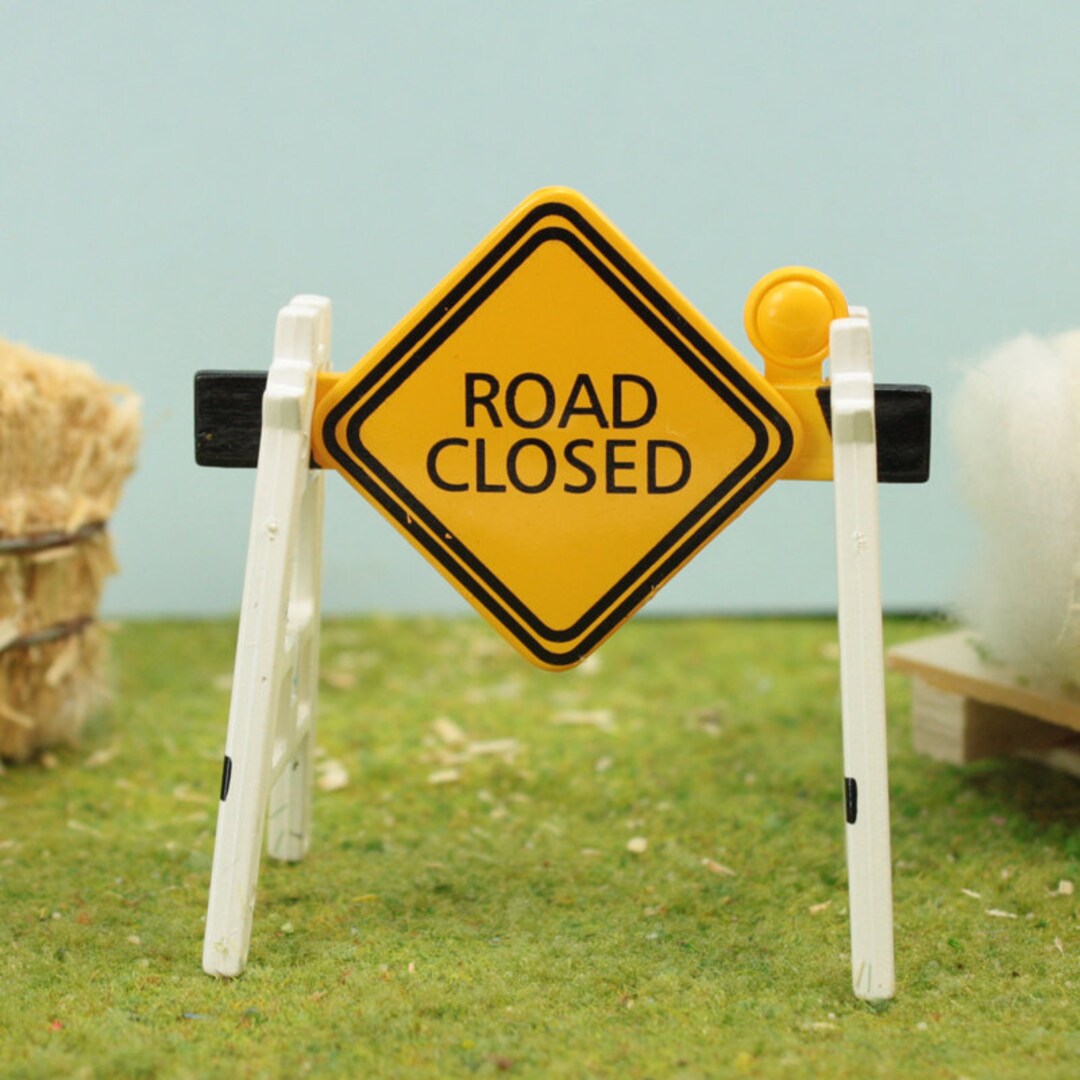 Vintage Miniature Barrier Road Closed Sign Set of 6 | Model Railroad ...