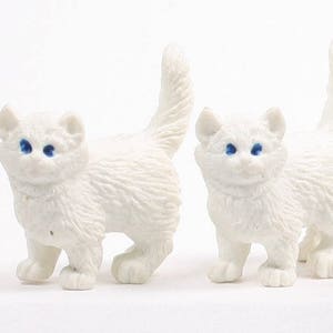 Miniature Animals Realistic White Cats | Tiny Miniatures Kittens ...