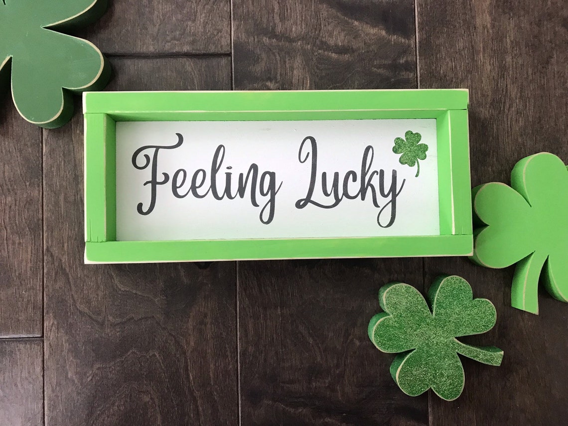 St Patrick's Day Wood Sign Feeling Lucky Shamrocks - Etsy
