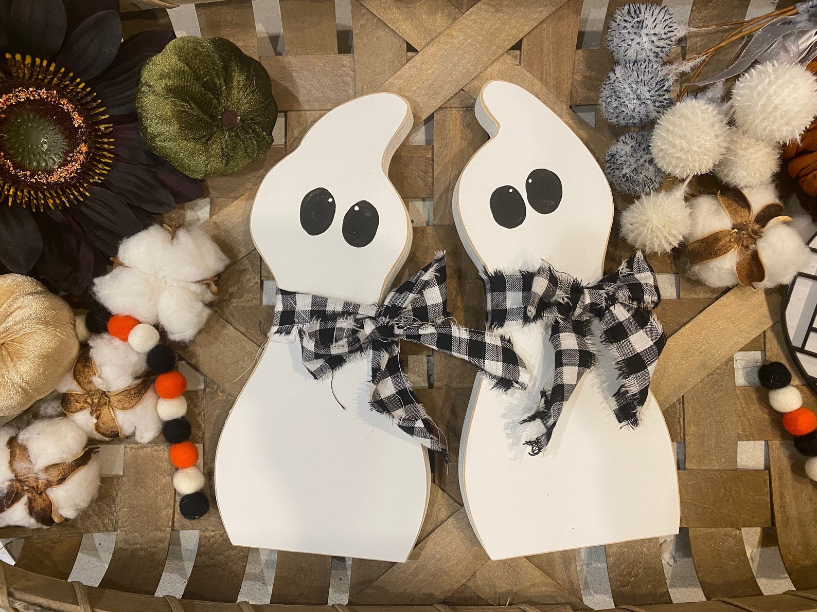 Set of Two Wood Boo Halloween Ghosts Wood Crafts Farmhouse - Etsy
