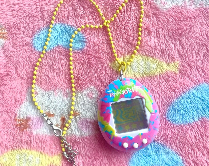 Kidcore Tamagotchi Necklace - Etsy