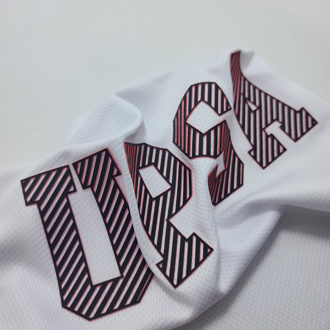 Custom 3D Rubber Heat Transfer Labels - Raised Silicone Logo for T ...