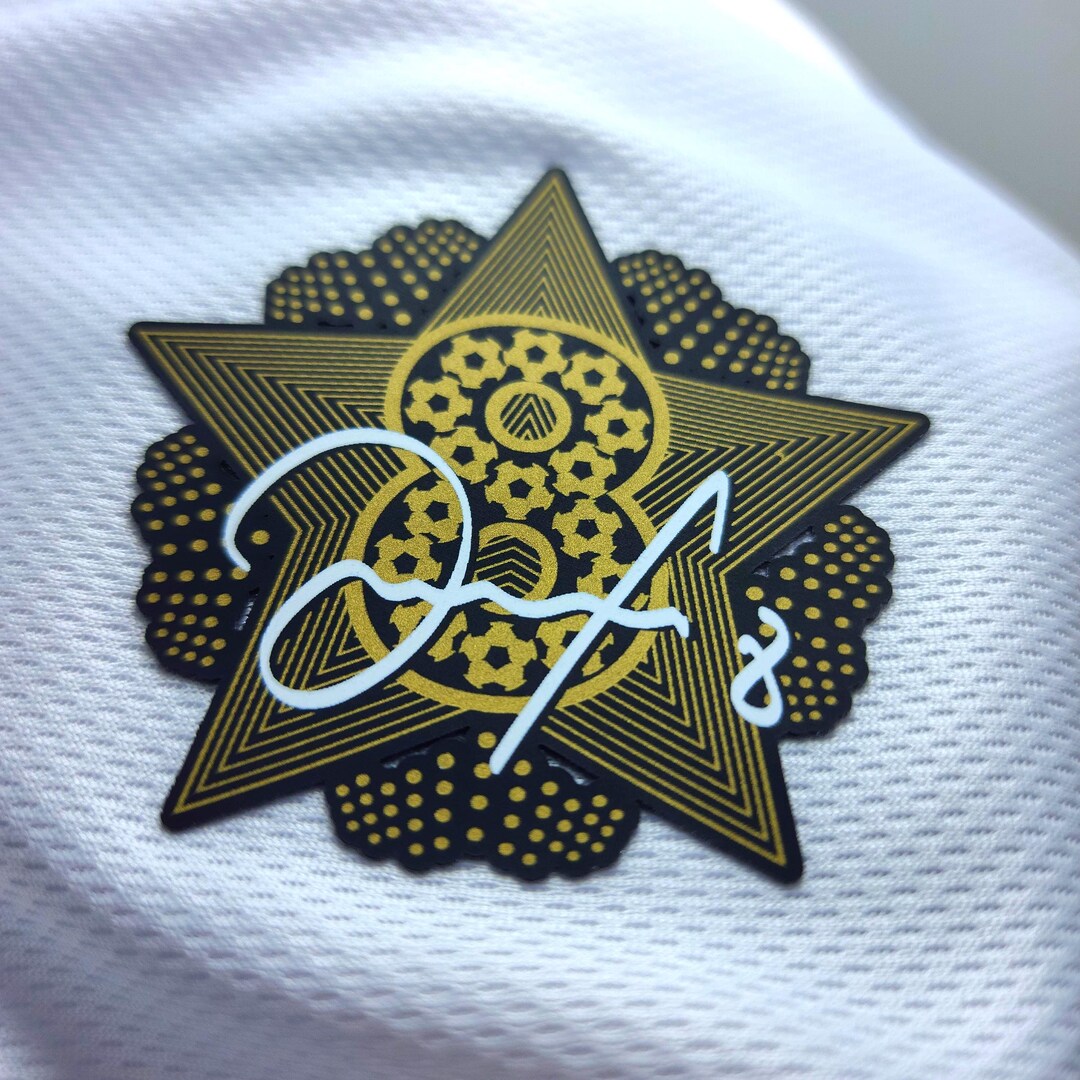 Raised 3D Rubber Logo Patch – Custom Silicone Heat Transfers for ...