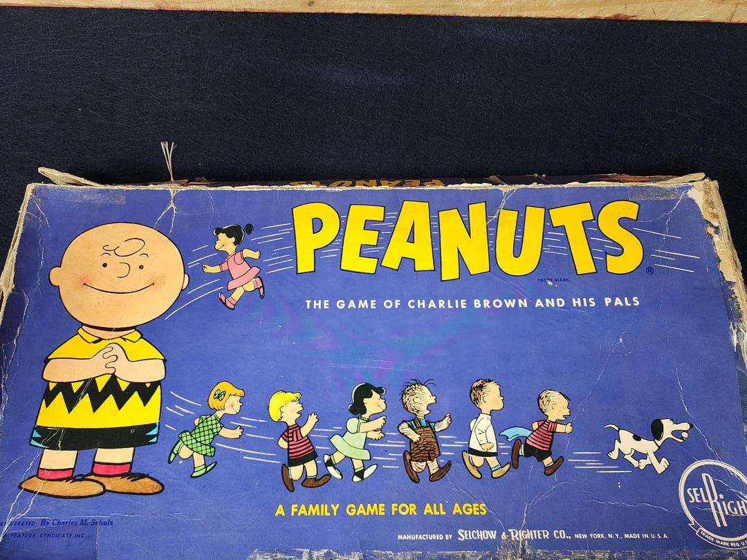 Peanuts: the Game of Charlie Brown and His Pals Board Game - Etsy