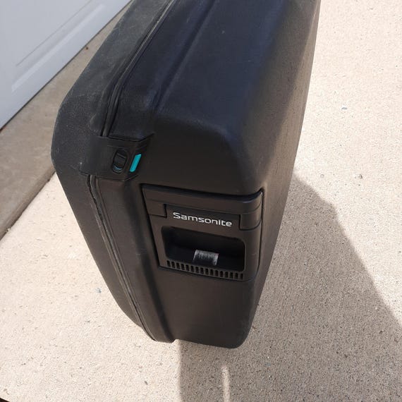 1994 Samsonite Estes Hard Shell Pullalong Suitcase, B… - Gem