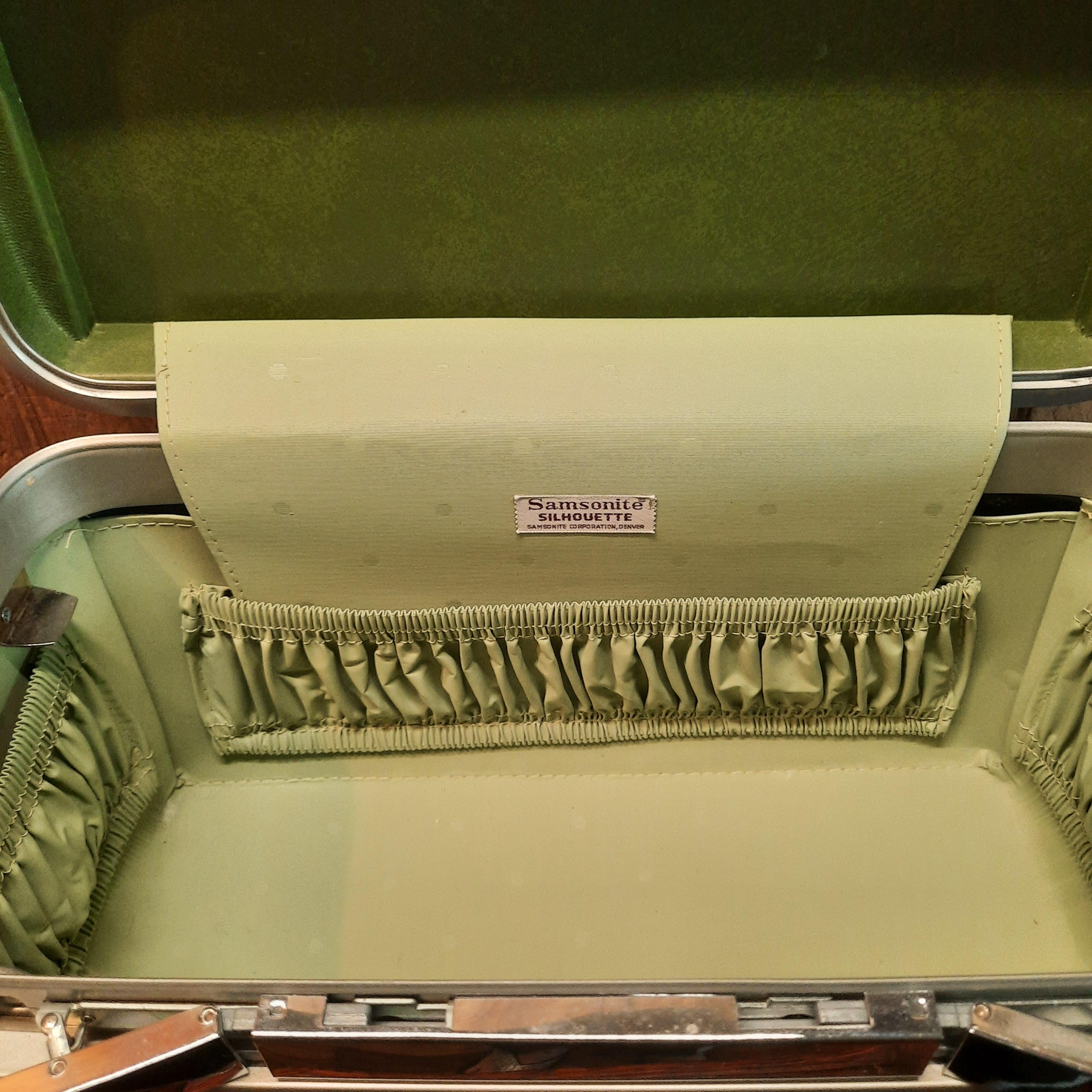 Vintage Samsonite Avocado Green Train Case, Overnight Case, Handheld ...