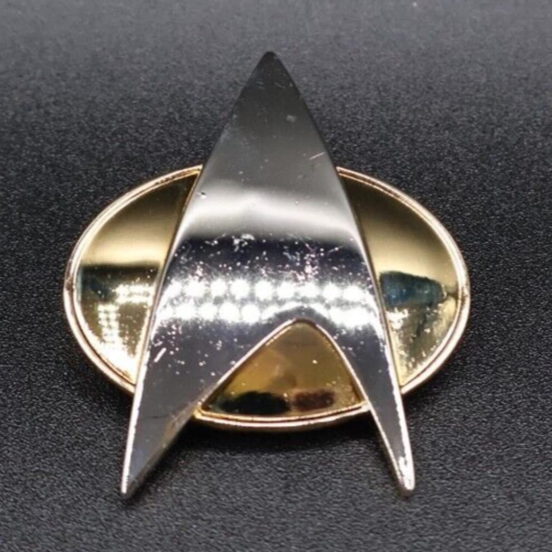 1988 Star Trek Communicator Pin Badge Paramount Picture Original ...