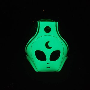 Alien Toe Guards for Roller Skates in 5 Colors Glow in the Dark ...