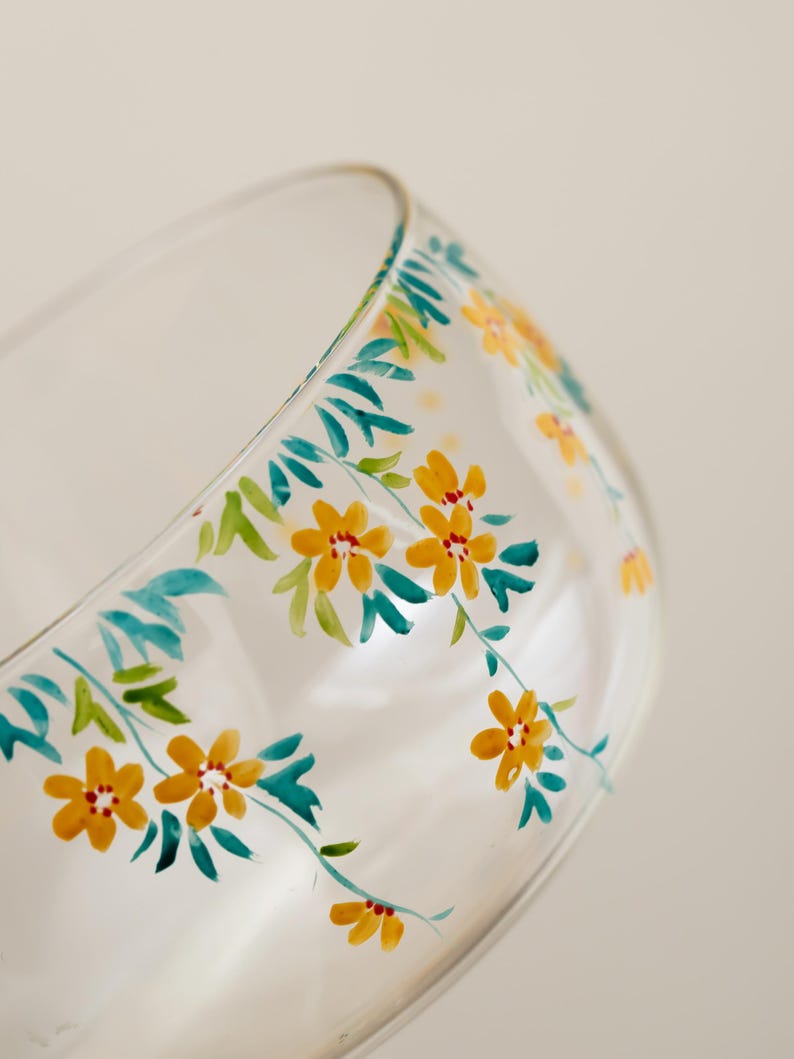 Hand Painted Daisy Glass Matcha Bowl With Chasen Holder With Bamboo ...