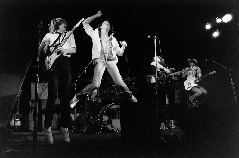 Yipes! - B&W Photograph - Etsy