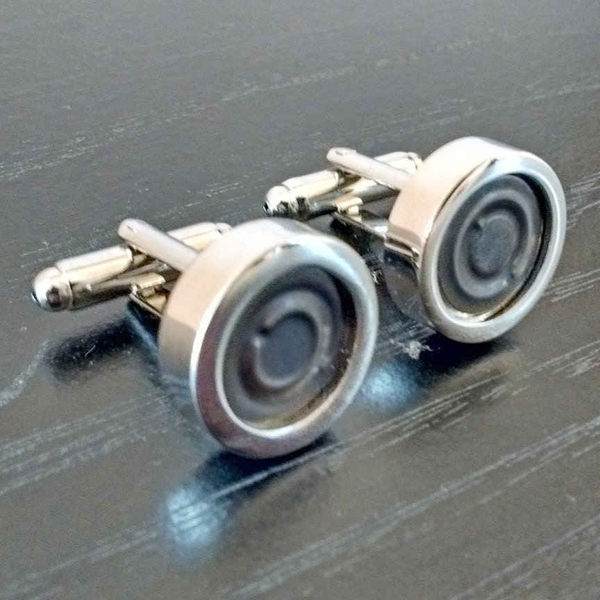 Auto Engine Valve Shim Cufflinks bullseye Car Part Cufflinks Gift for ...