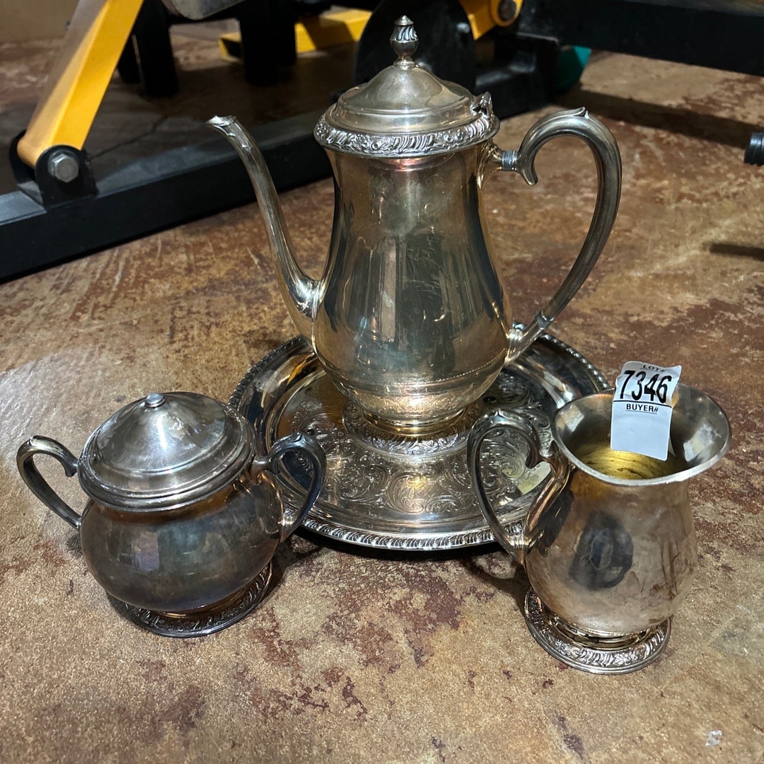 4 Piece Silver Henley Community Tea Set Includes Platter, Pitcher ...