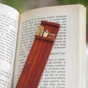 Bookshelf Bookmark | Personalized Wooden Handmade Gift for Bookworms ...