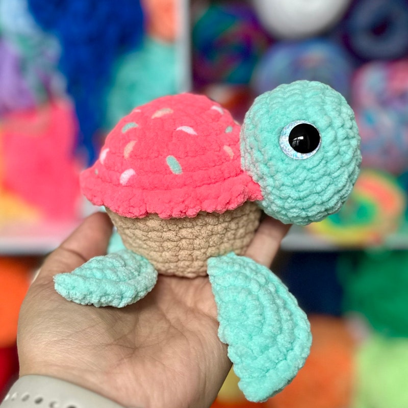 Cupcake Plushie - Etsy