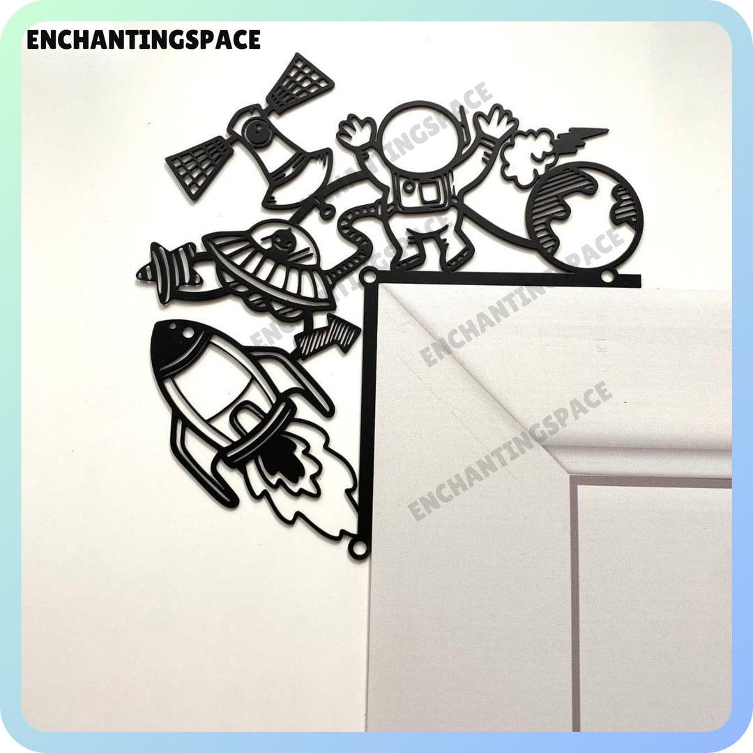 Custom Astronaut Door Corner Metal Wall Art, Astronaut Metal Sign Door ...