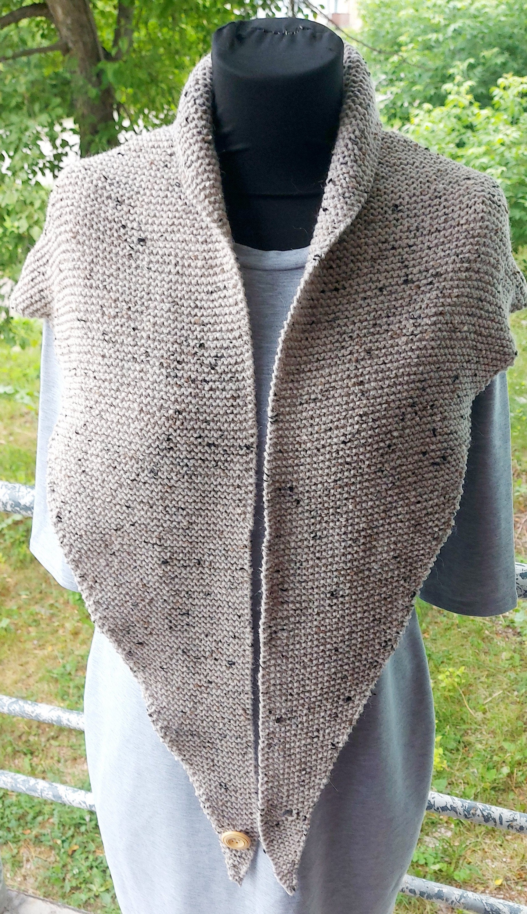Chunky Outlander Shawl Cozy Cosplay Cape for Outlander Fans, Hand Knit ...