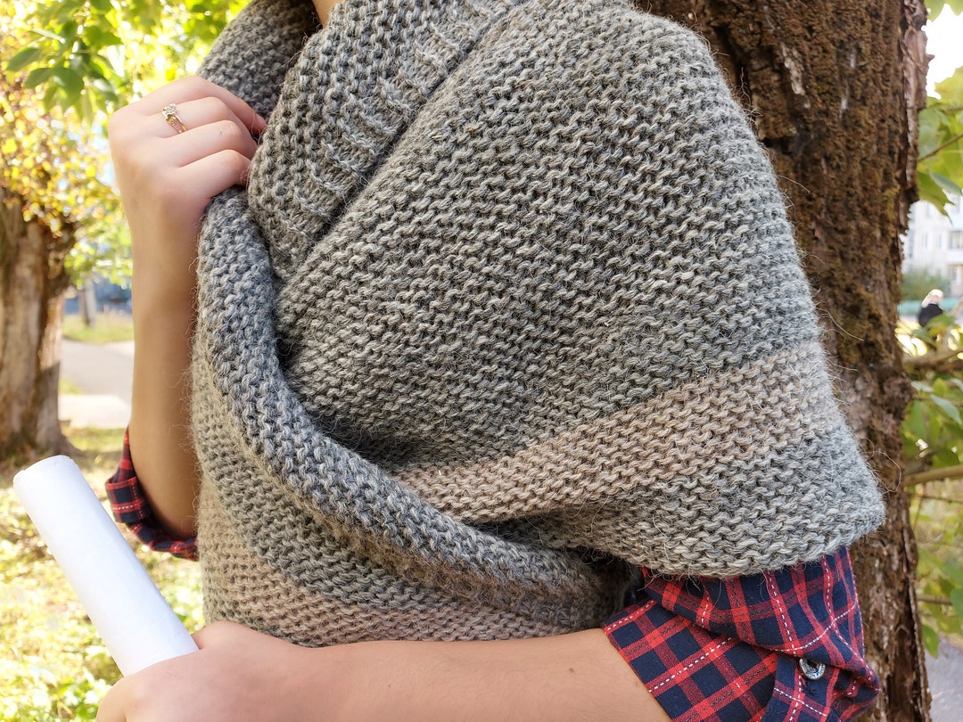 Gray Wool Outlander Wrap - Handcrafted Triangle Shawl - Scotland Style ...