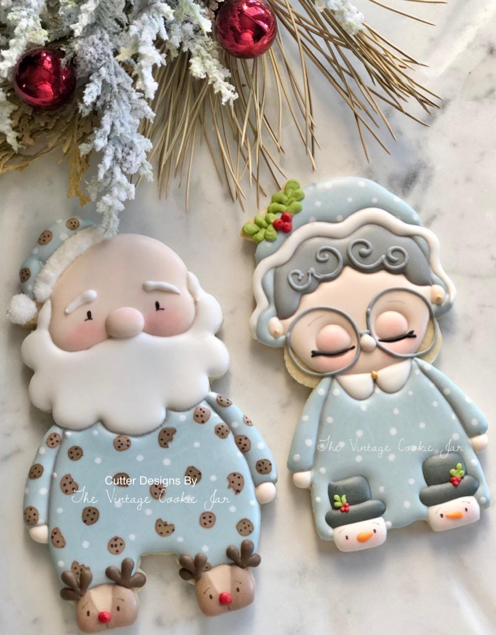 The Vintage Cookie Jar's PJ Santa and Mrs. Claus Cookie Cutter Set 2 Pc ...